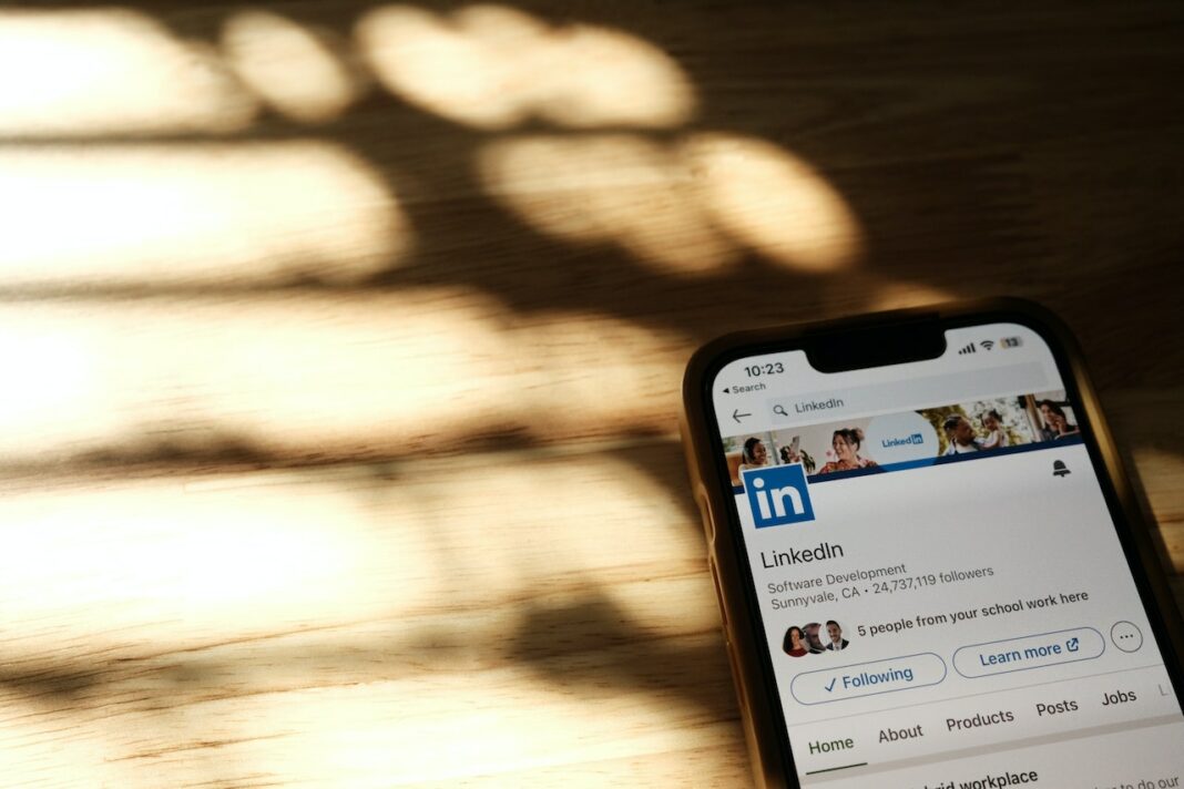 Page entreprise LinkedIn : Guide pour une présence percutante